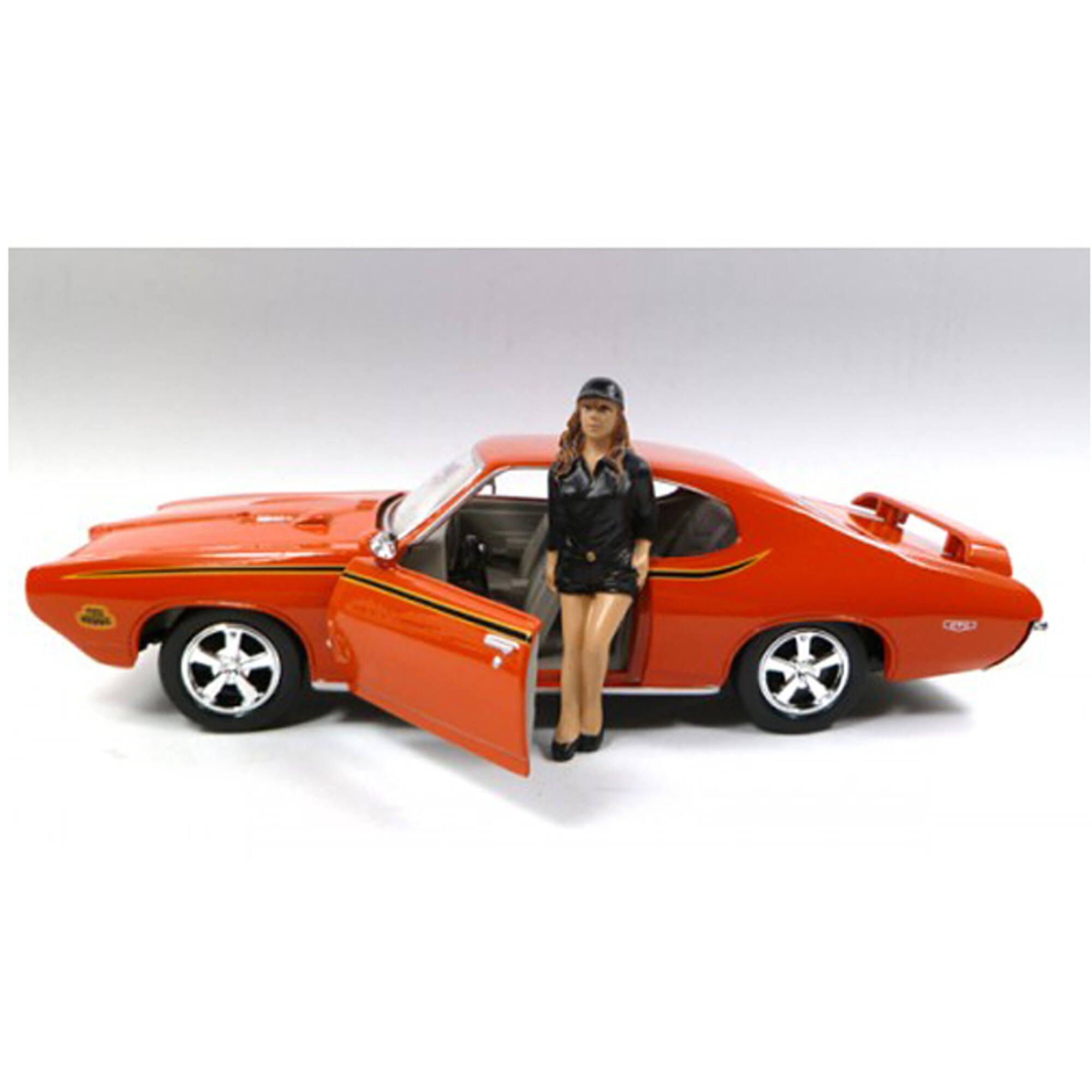 American Diorama Car Model Sue Figure - For 1:24 Scale Diecast Car Models