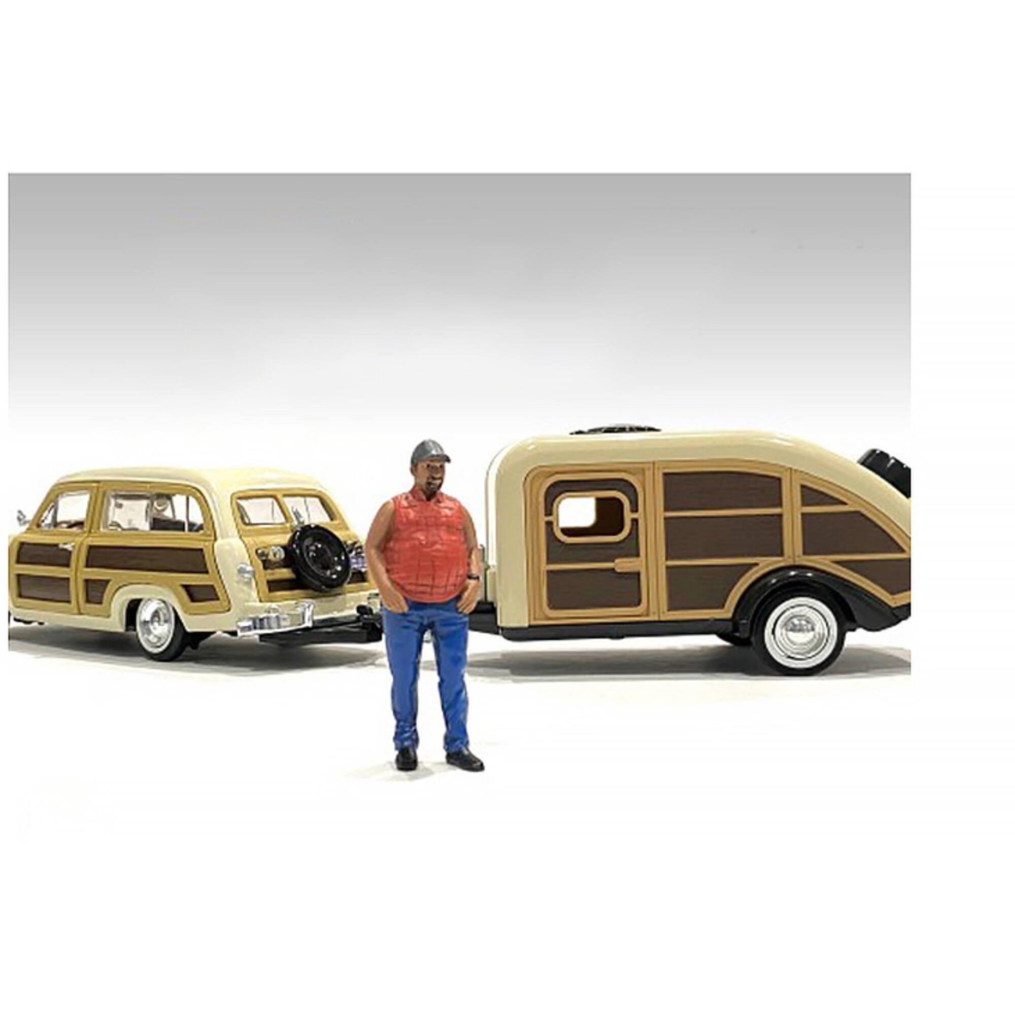 American Diorama Figure 1 - Campers Poly-Resin Material for 1/24 Scale